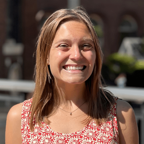 Emma Larson | The Harriman Institute